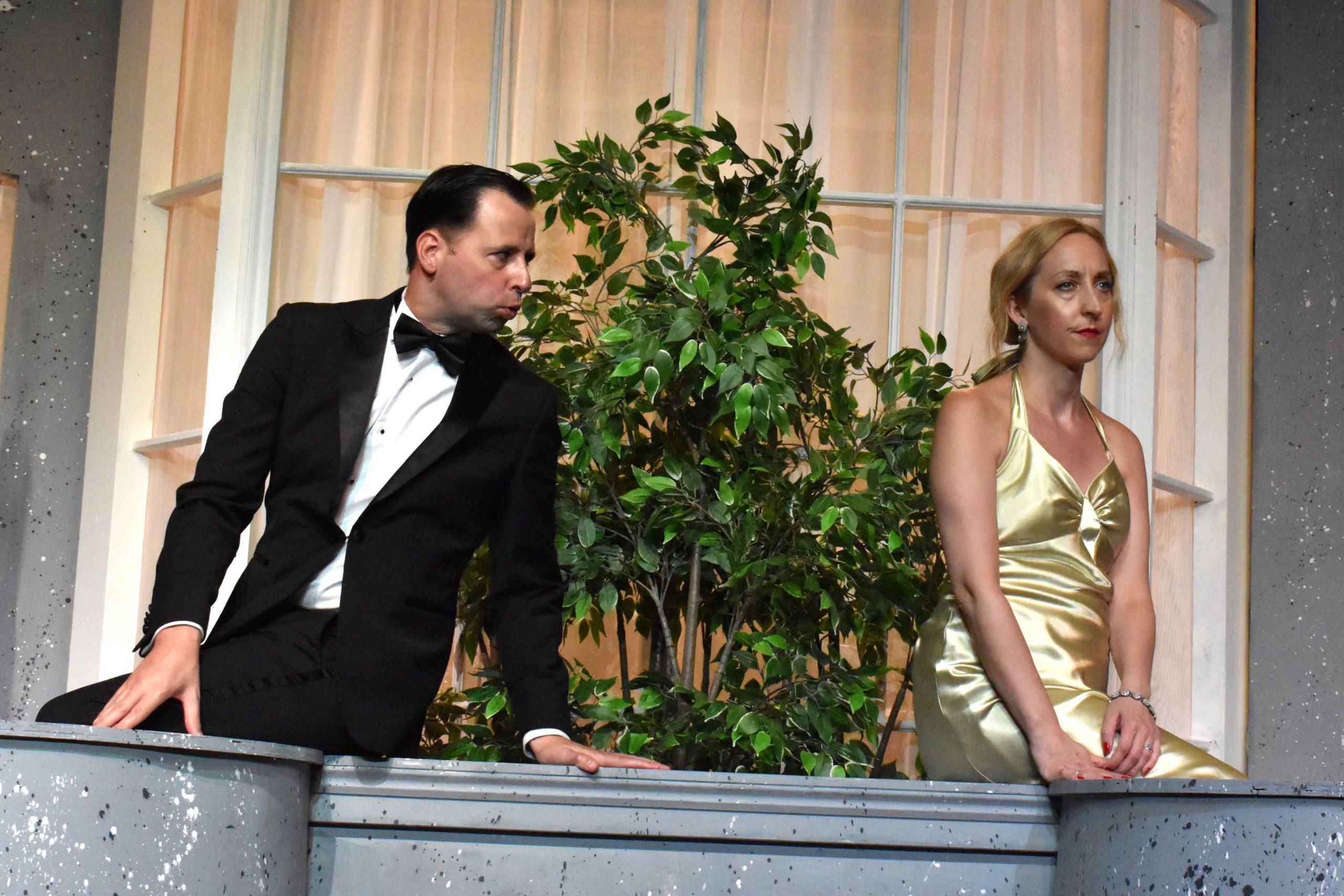 PRIVATE LIVES - Manor Pavilion Theatre, Sidmouth - Theatre Plays